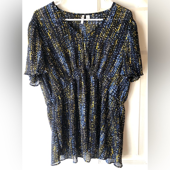 Cato | Tops | Cato Est 946 Navy Blue Yellow Abstract Dots Flutter Slv ...